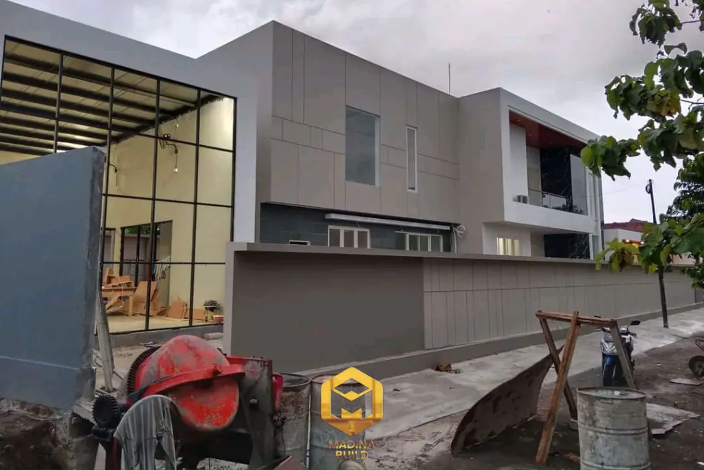 Jasa Kontraktor Bangun Rumah Amanah – 0811 3330 232 – Madina Build